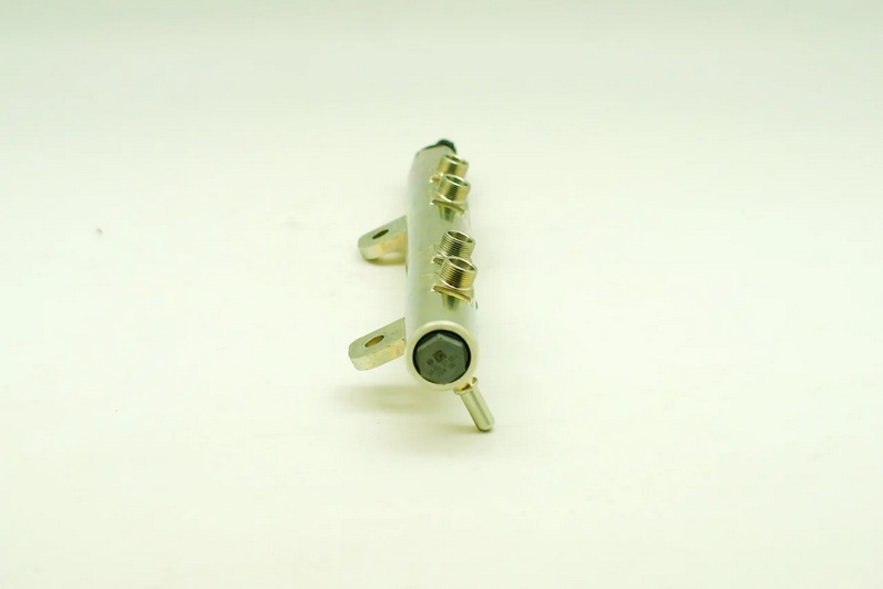 Рампа топливная Cummins ISF3.8 4944990, 5259689, 0445224013 (в сборе) О ...